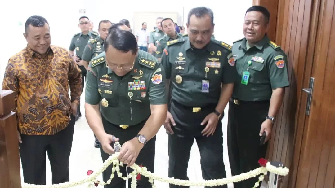 PERESMIAN PEMBANGUNAN RUANG LAB KLINIS, CBT DAN RENOVASI RUANG KELAS ...